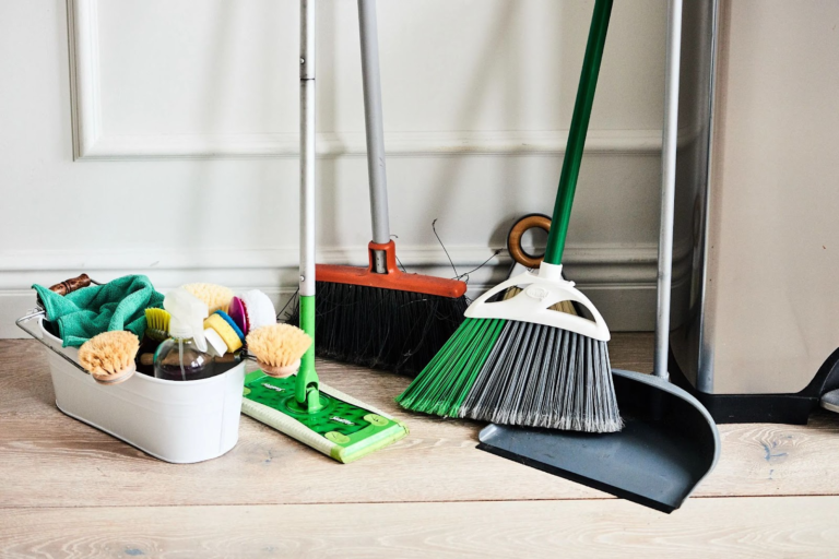 5 Different Types of Brooms and their Uses in Housekeeping